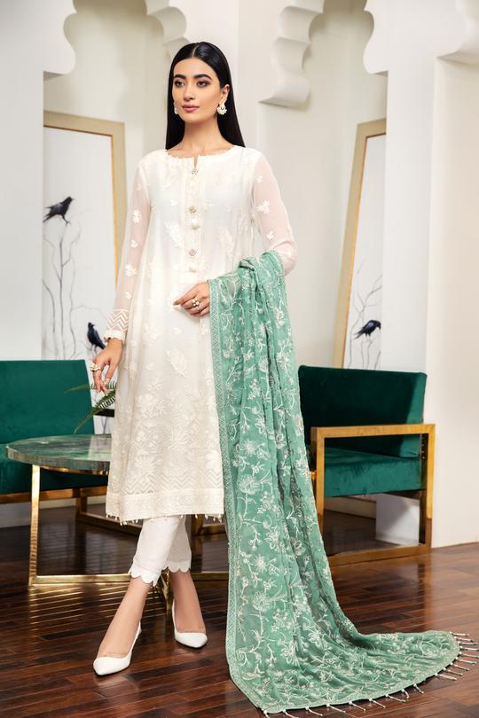 Alizeh Pakistani Suits and Dresses